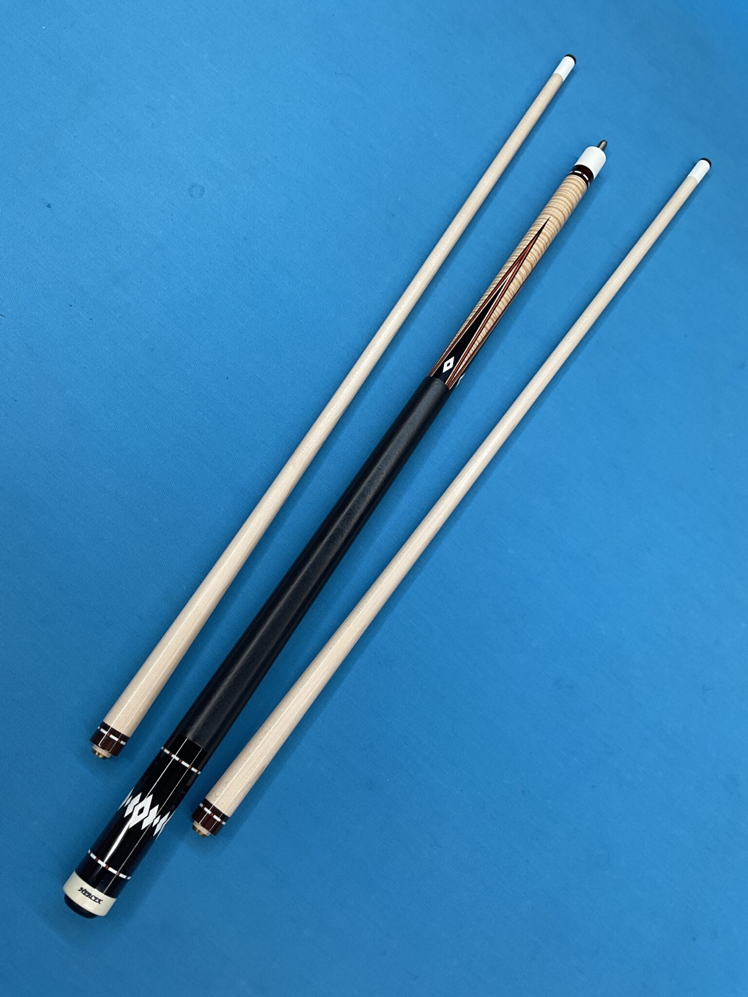 Hercek (Natural Joint/ Orange Veneers) Pool Cue | Biggelbachs