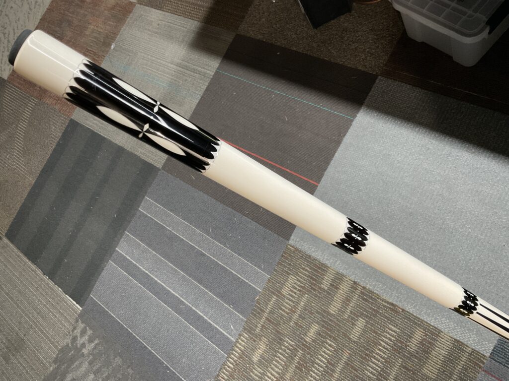 Vigus (Stunning Tuxedo) Pool Cue | Biggelbachs