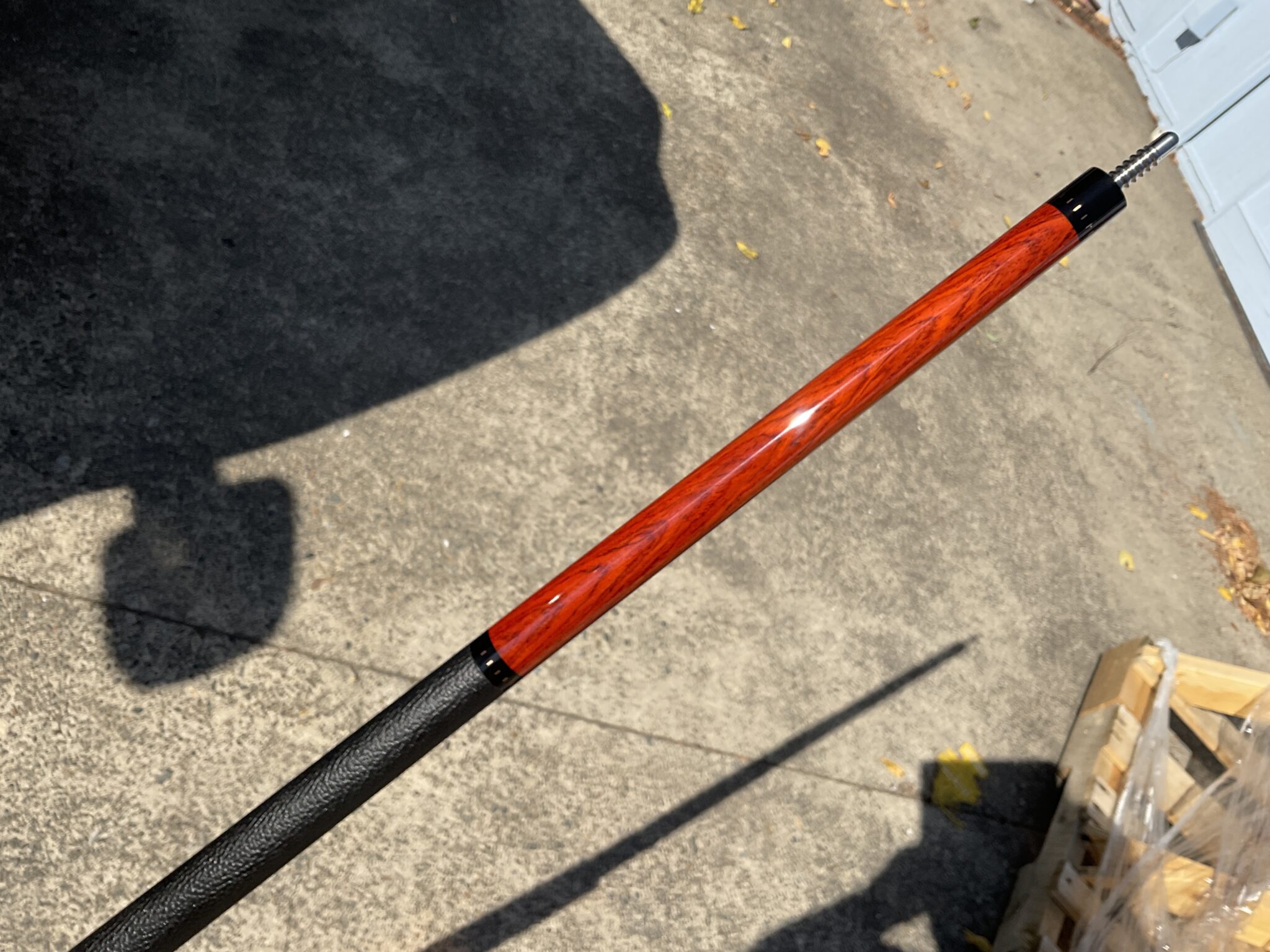 Elliott (Merry Widow) Pool Cue | Biggelbachs