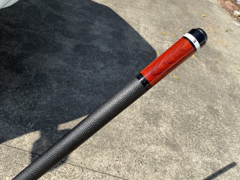 Elliott (Merry Widow) Pool Cue | Biggelbachs