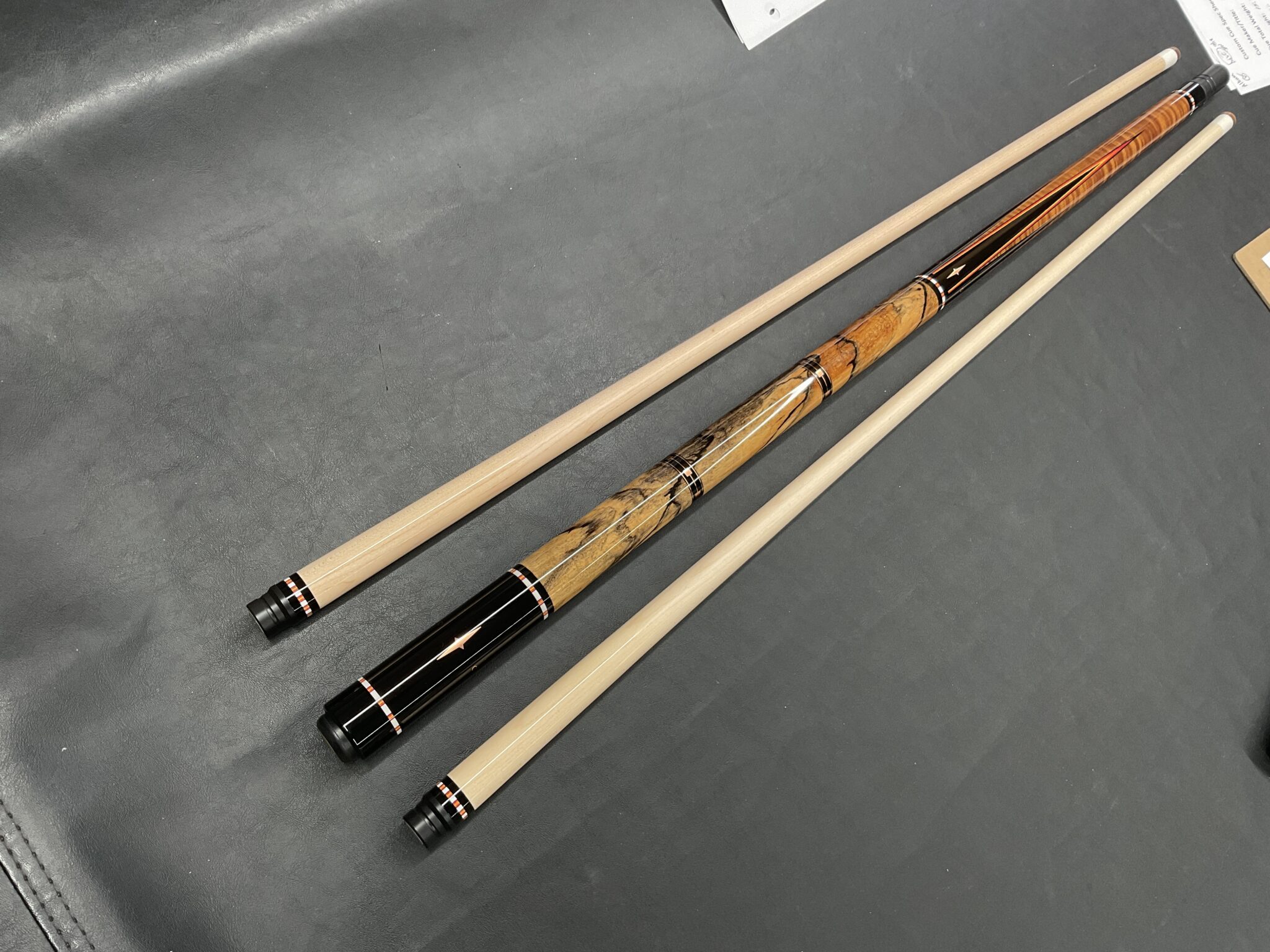 Elliott (Figured Handle w Copper) Pool Cue | Biggelbachs