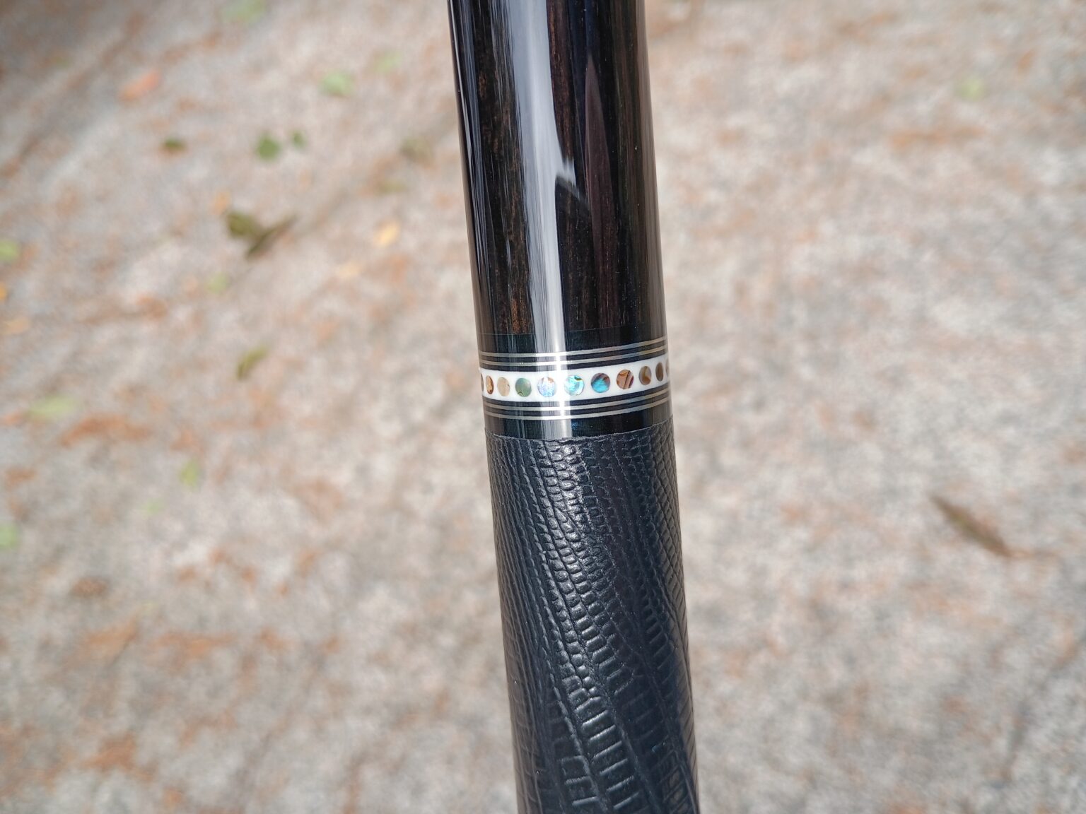 Ariel Carmeli (Black w/ Prewitt Rings) Pool Cue | Biggelbachs
